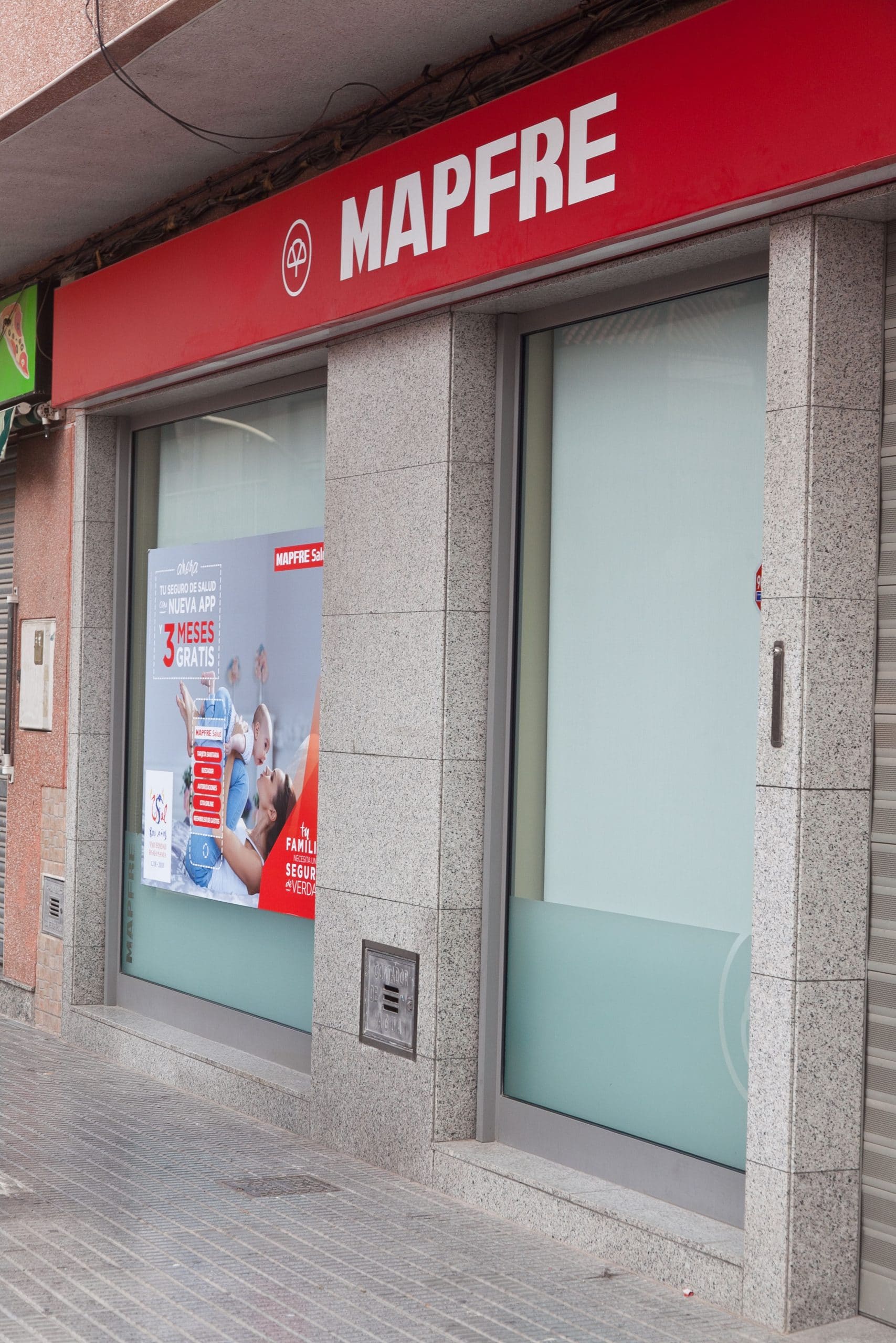 Oficina de Seguros MAPFRE COX, DEL CARMEN 6