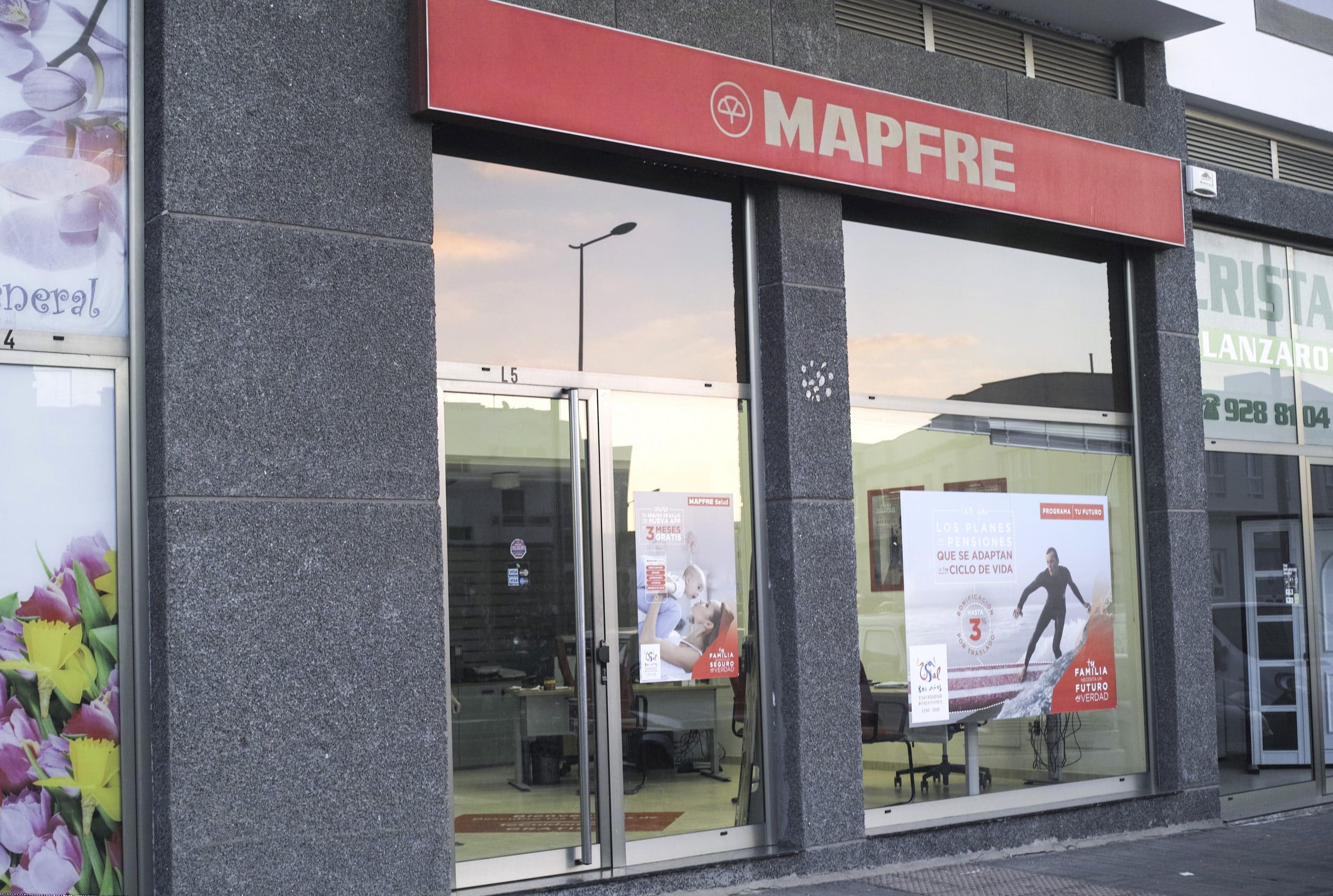 Oficina de Seguros MAPFRE ARRECIFE DE LANZAROTE, LEON Y CASTILLO, 190 -192