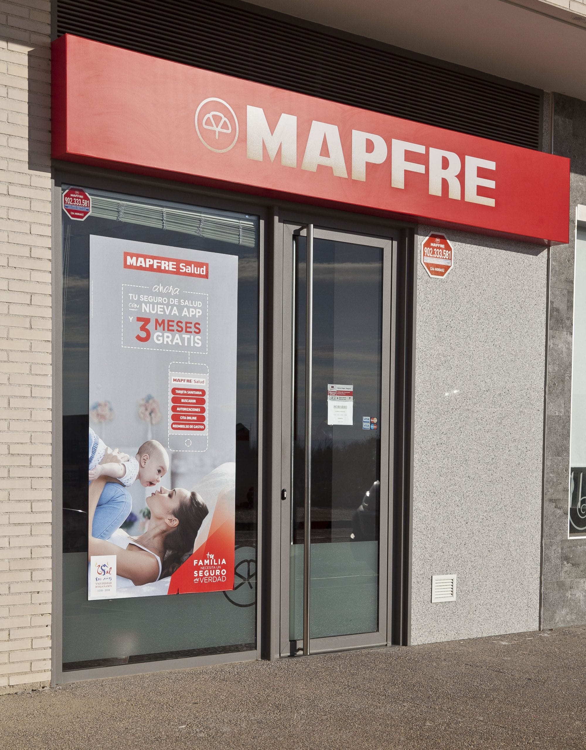 Oficina de Seguros MAPFRE LA PUEBLA DE ALFINDEN, PASTRIZ 11