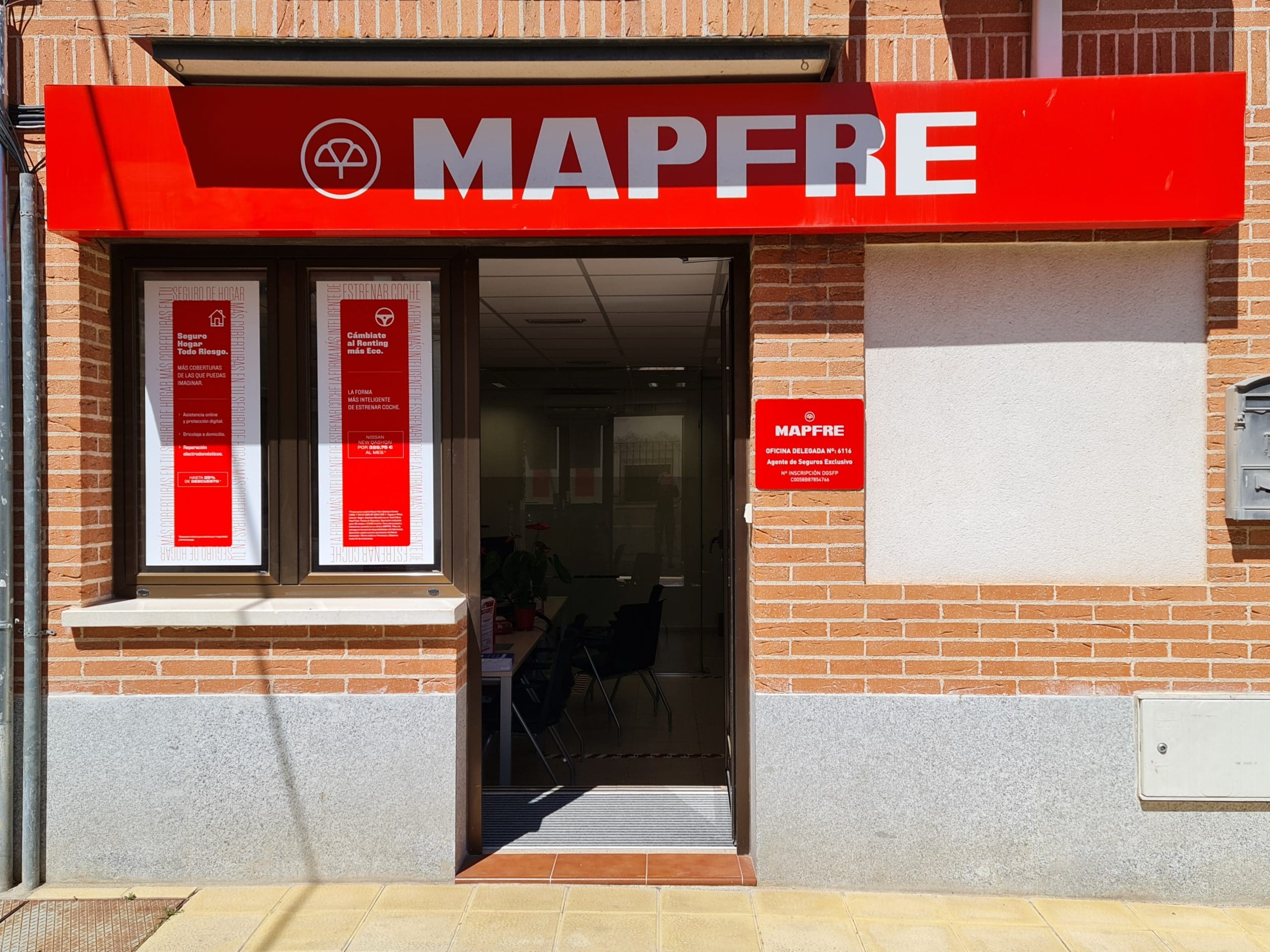 Oficina de Seguros MAPFRE COBEÑA, RASILLO 1